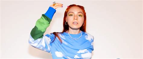 Microsoft выпустила свитер в стиле Windows Xp