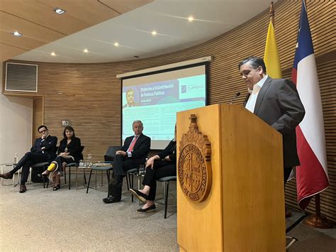 Clapes Uc Distinción A La Trayectoria Económica A Alejandro Foxley