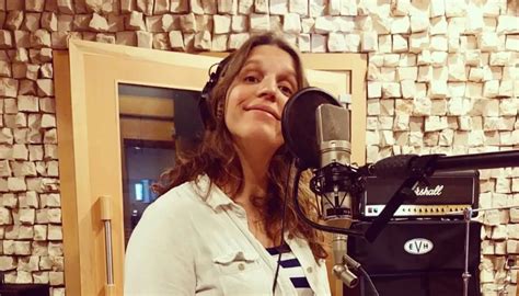 Luísa Sobral Mostra Rara Fotografia Do Filho