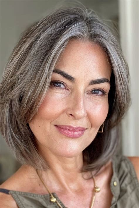 Older Women Are Loving These 100 Flattering Short Haircuts Older