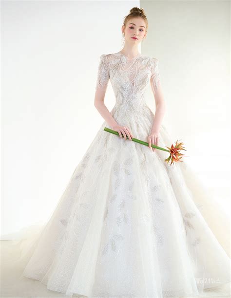 ① 웨딩 디자이너 명장 김미숙 2023년 S S 웨딩드레스 트렌드 선보여