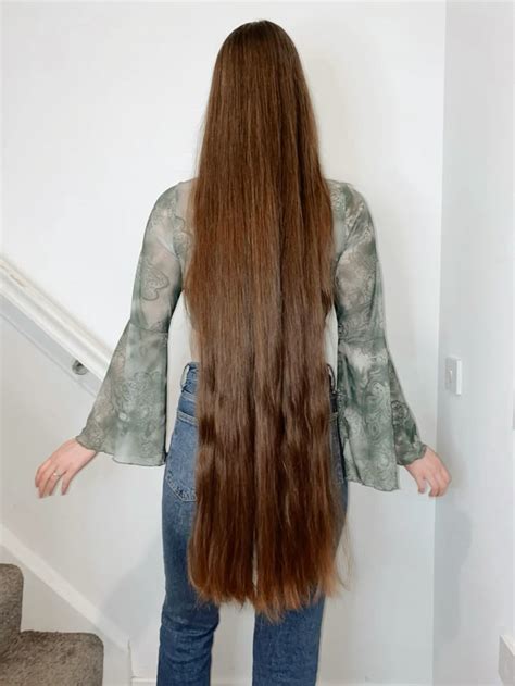 Mid Thigh Length Hair 🌿 Long Silky Hair Really Long Hair Long Brown
