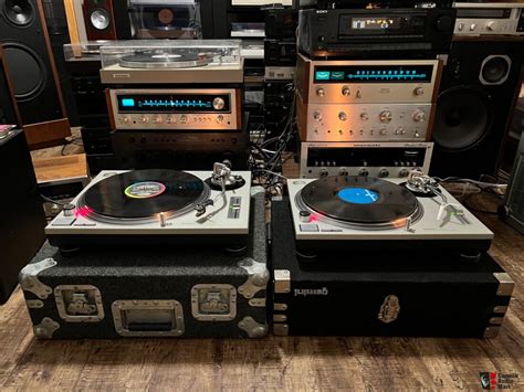 Technics SL MK MK II Turntable W Optional Hard Travel Case Photo US Audio Mart