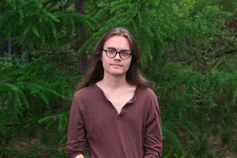 Caly Van Leeuwen Sculpting Hybrid Forms