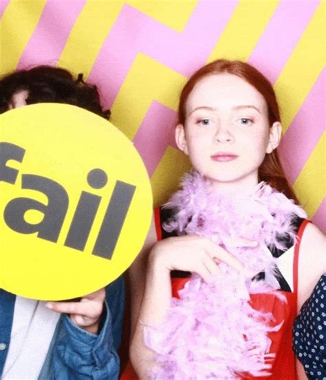 Finn Wolfhard And Sadie Sink Amor Lenda