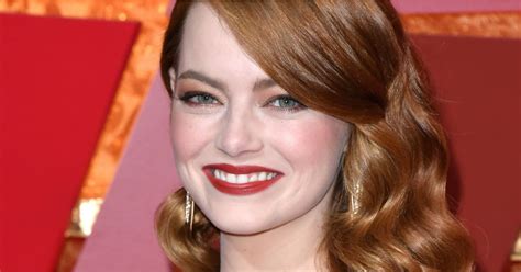 Emma Stone Does All Copper Everything For Her Oscar S Beauty Look Popsugar Beauty Australia