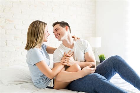 How To Flirt With A Guy Without Being Obvious Relationship Culture