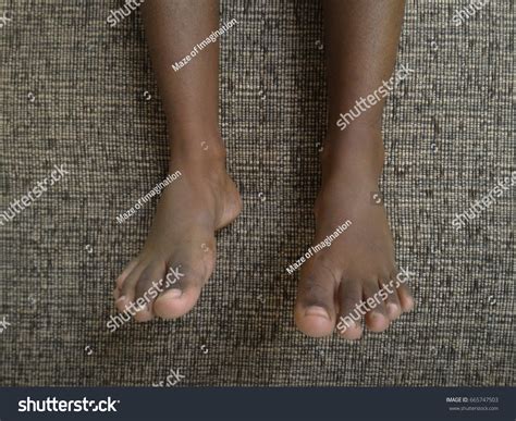 African Feet