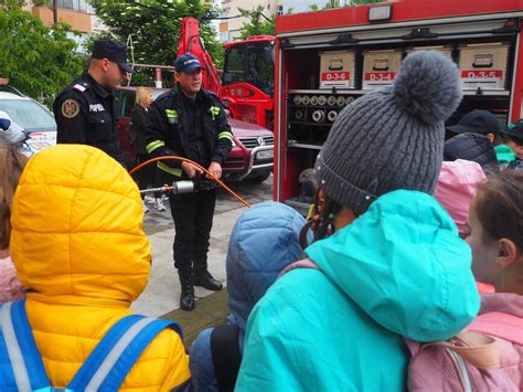 Agenda Pompierului Micii Pompieri Pregătiți De Intervenție