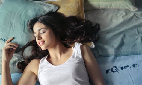 Jade Yoni Egg Benefits For Sex Sexual Health Anna Thea Yourtango