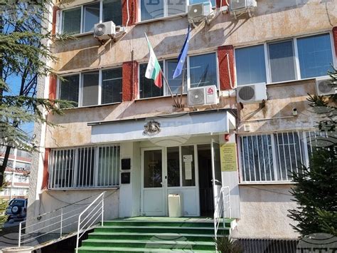 Задържан за 72 часа е обвинен от Окръжната прокуратура в Кърджали за подкуп на длъжностно лице