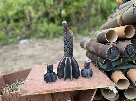 တနင်္သာရီတွင် စစ်ကောင်စီတပ် ယူနီဖောင်းများနှင့် လက်နက်ခဲယမ်းများ သိမ်းဆည်းရရှိ