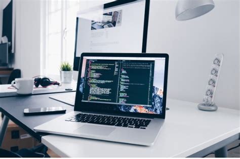 如何在api中实现搜索和过滤功能