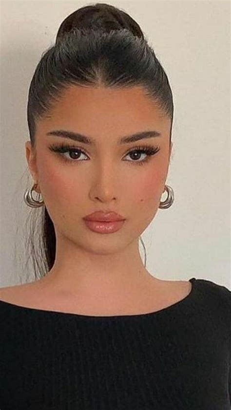 49 Incredibly Beautiful Soft Makeup Looks For Any Occasion Brown Eye