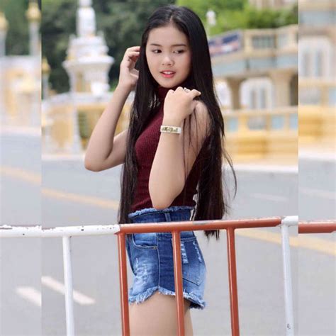 មិននឹកស្មានថា លីនីតូច ច្រៀងបទ «មាតាដៃ១០០ ពិរោះដល់ម្លឹង មានវីដេអូ Khmerload