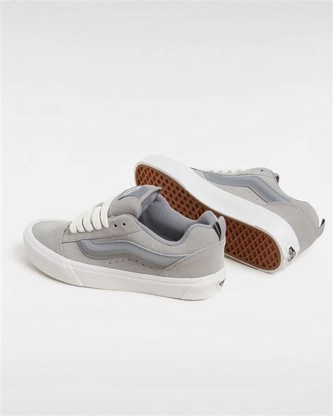 Chaussure Knu Skool Suede Gray Vans