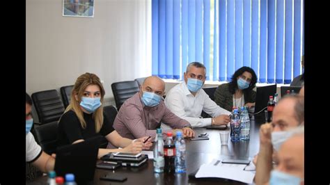 კომისიის გადაწყვეტილებით 251 დევნილ ოჯახს თბილისში ბინა გადაეცემა Youtube