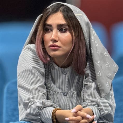 تیوال نیلوفر پورحسین