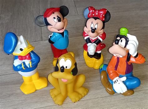 Disney Figures Of Mickey Mouse Minnie Mouse Pluto Goofy And Donald