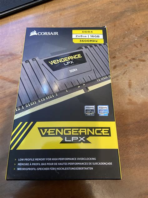 SATILIK Corsair Cmk16Gx4M2D3600C18 16Gb (2X8Gb) Ddr4 3600Mhz Cl18 ...