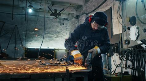 Assembling Metal Structures Making A Self Made Body Armor Plate By A