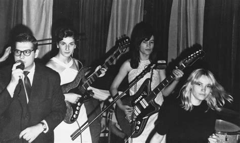 Sweet Girls Tο πρώτο γυναικείο Rock συγκρότημα Ελληνικός κινηματογράφος