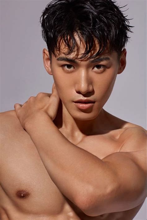 Jingjiren Z 张微笑 Zhang Wei [ 张巍 Hot Men Bodies Handsome Asian Men Hot Asian Men
