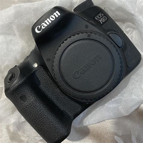 Canon Eos 70d With 18 55mm Lens Comes With Carry Depop