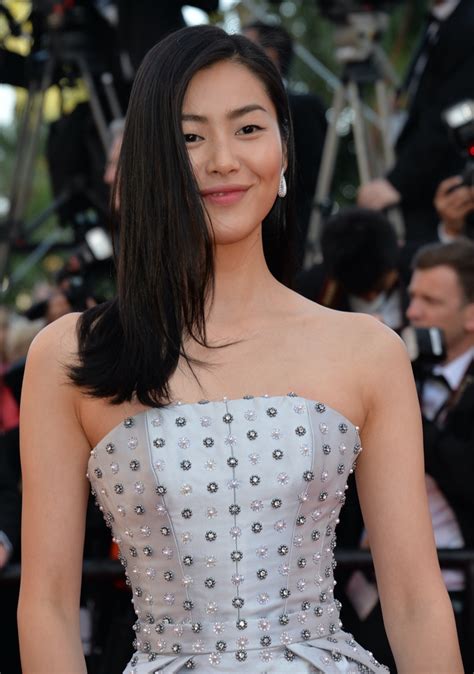 27 Supermodels Who Took Over The Fashion World