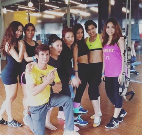 အချစ်ဆုံးသူငယ်ချင်းတွေဖြစ်တဲ့ သက်မွန်မြင့်၊ အေးမြတ်သူ၊ စန္ဒီမြင့်လွင်၊ ခင်လေးနွယ် စတဲ့ မင်းသမီးတ