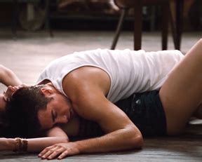 Anne Hathaway Videos Photos