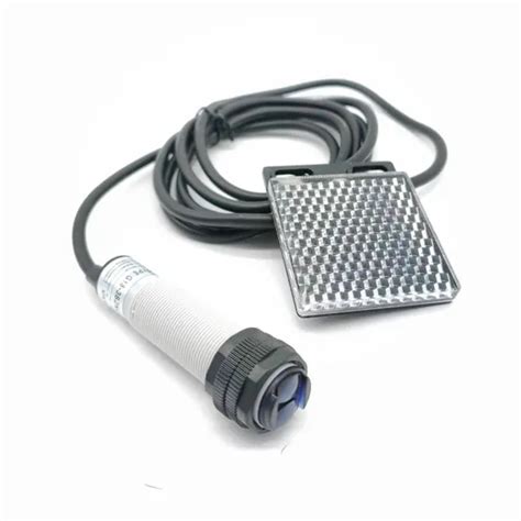 M18 Npn Pnp Diffuse Reflection Infrared Photo Sensor Through Beam Pnp Photoelectric Switch