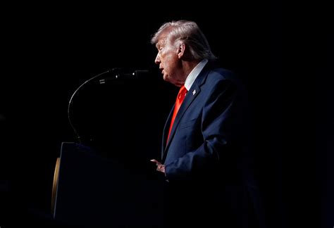 Reuters Trump Gubi Strateški Rat