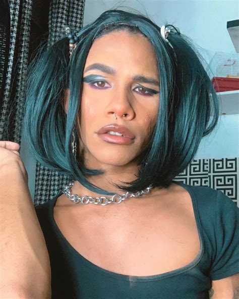 Uma E Girl Diferente 🥰egirl Egirlmakeup Makeup Makeuptutorial