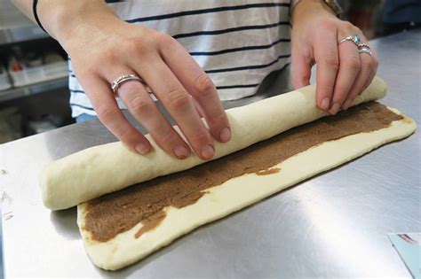 How To Make A Scroll With Eat A Scroll The City Lane
