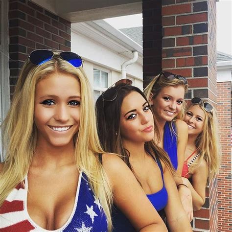 College Girls That Will Make You Want To Go Back To School 37 Pics