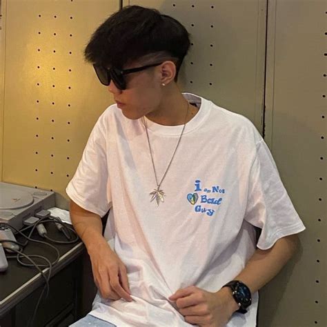 Santi Yong Santi Yong • Threads Say More