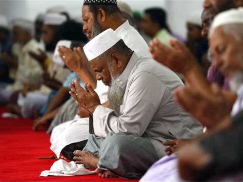 اخوّت کا بیاں ہوجا محبّت کی زباں ہوجا ایکسپریس اردو