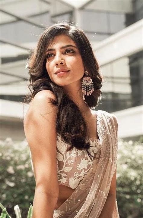 Indian Actress 03 Malawika Mohanan Inews