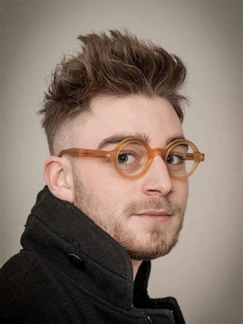 Stunning Hairstyles For Men With Glasses That Make You Look Good And