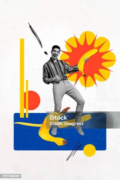 포스터 이미지 세로 사진 콜라주 행복한 남자 보류 바나나 과일 열대적 영양 껍질 남은 음식 쓰레기 아침 식사 다이어트 30 34세에 대한 스톡 사진 및 기타 이미지 Istock