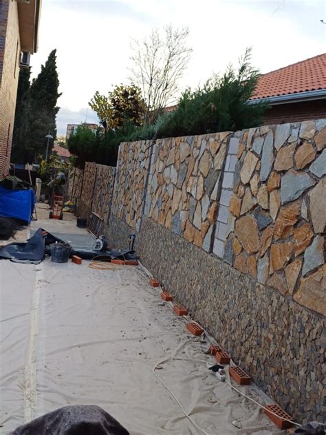 Muros De Piedra Natural Para Interiores Y Exteriores Renueva Con Estilo