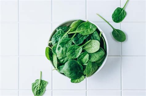 Premium Photo Leafy Vegetable