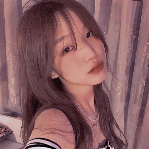 Пин от пользователя Semiyy на доске Ulzzang Girl🕊️