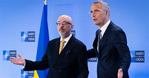 Що думають у НАТО про членство України та як переконати тих хто сумнівається Європейська правда