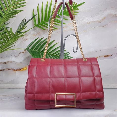 Красива фірмова сумочка — ціна 950 грн у каталозі Сумки Купити аксесуари за доступною ціною на