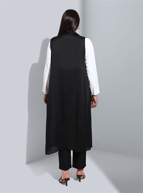 Black Plus Size Vest