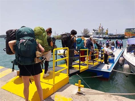 កំពង់ផែទេសចរណ៍ខេត្តព្រះសីហនុត្រូវបានសម្ពោធបើកឱ្យប្រើប្រាស់ជាផ្លូវការ សុីសុីថាមស៍