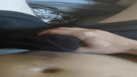 Playing With My Morning Wood Eporner