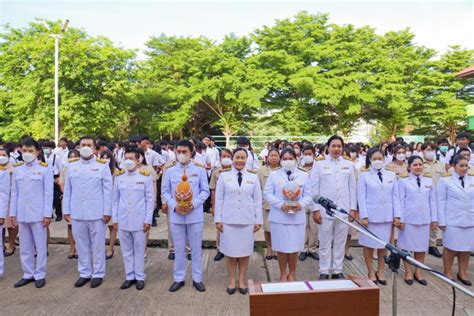 วันพฤหัสบดี ที่ 27 กรกาคม 2566 วิทยาลัยการอาชีพบรรพตพิสัย จัดพิธีถวายพระพรชัยมงคล และลงนามถวาย